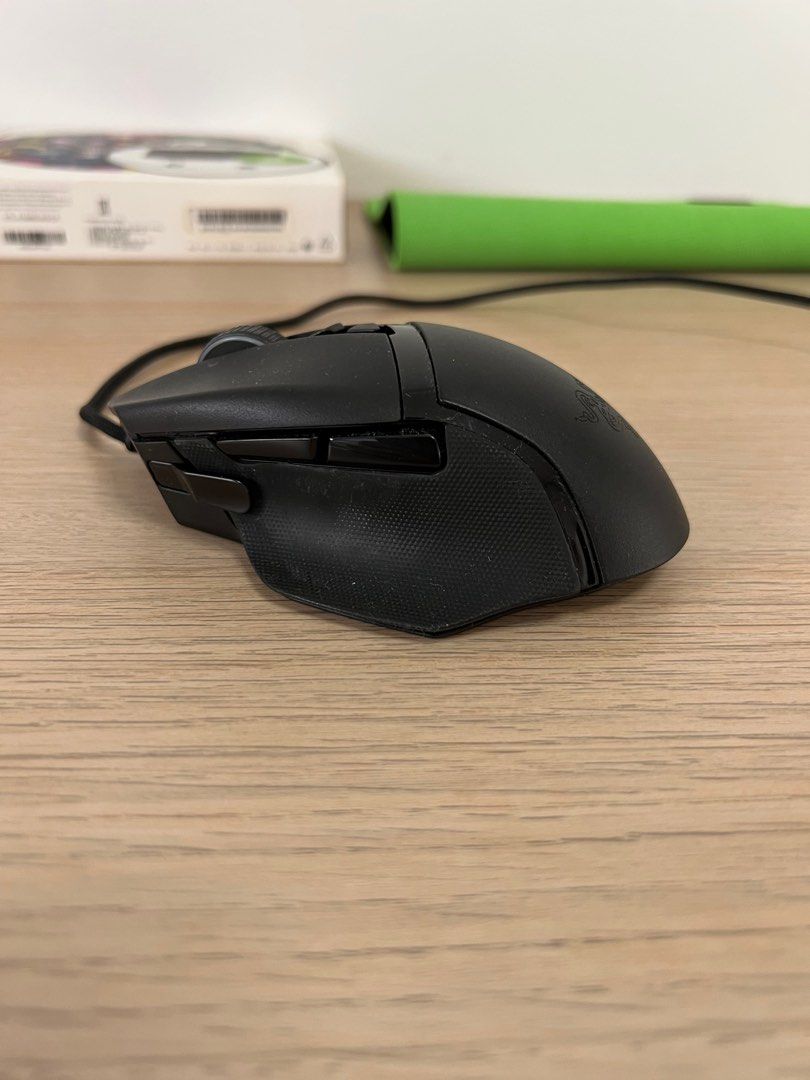 Razer Basilisk V2 Gaming Mouse, Computers & Tech, Parts & Accessories ...