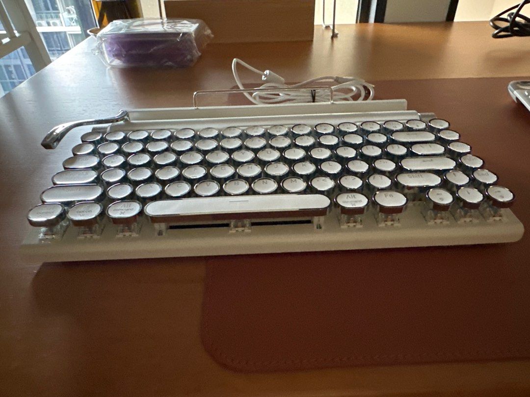 Retro Typewriter-Style Keyboard, Computers & Tech, Parts & Accessories ...