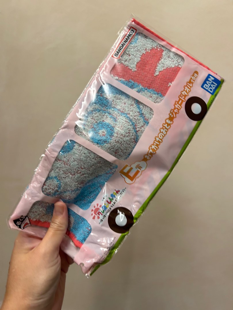 Sealed instock authentic Shinchan La pi Xiao Xin shin chan Kuji Xiao ...