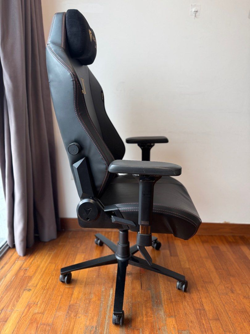 Secretlab Titan Evo 2022 Series Gaming Chair, Furniture & Home Living ...