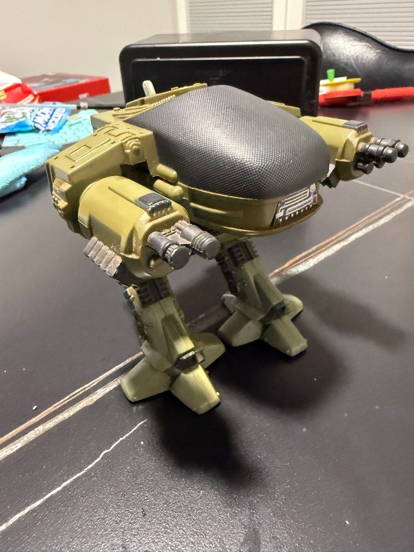 Vintage 1989 Kenner Robocop Ultra Police ED-260 loose and yellowing ...