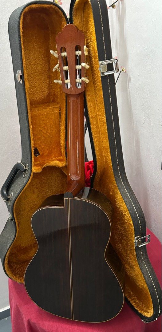 1982 Niibori Yukinobu Chai classical guitar Requinto scale with guitar ...
