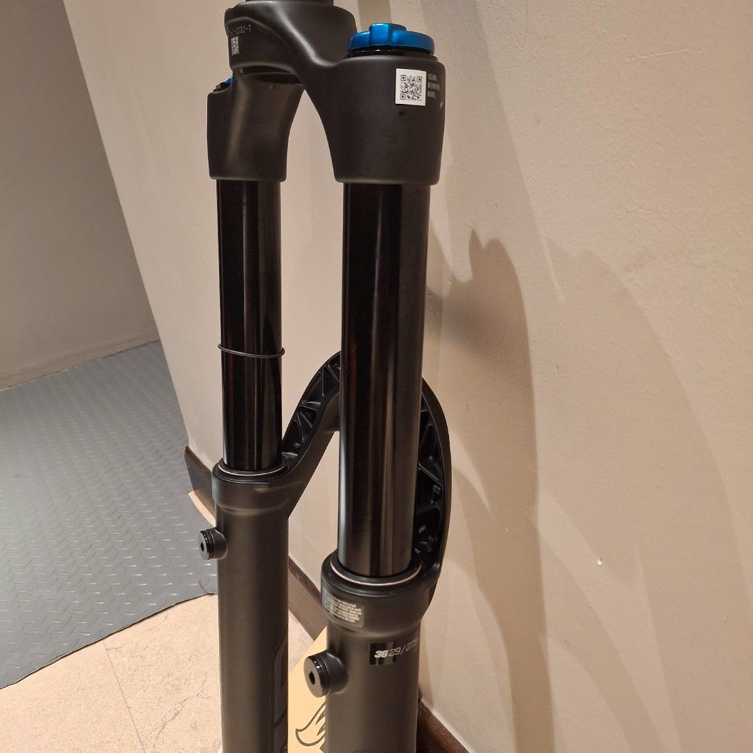 2025 Fox 36 Float Performance Suspension Fork, Sports Equipment, Bicycles & Parts, Parts ...