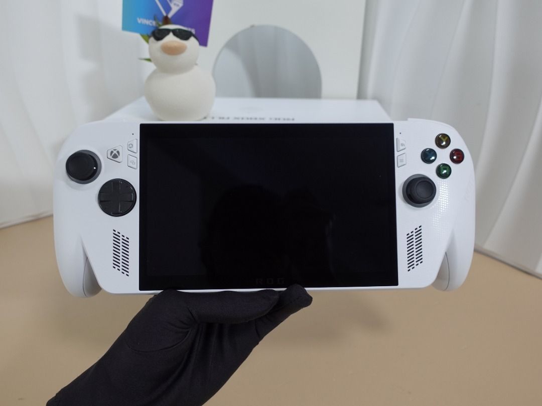 (LIKE NEW) Asus ROG XBOX Ally White 16GB RAM 512GB SSD , Video Gaming, Video Game Consoles ...