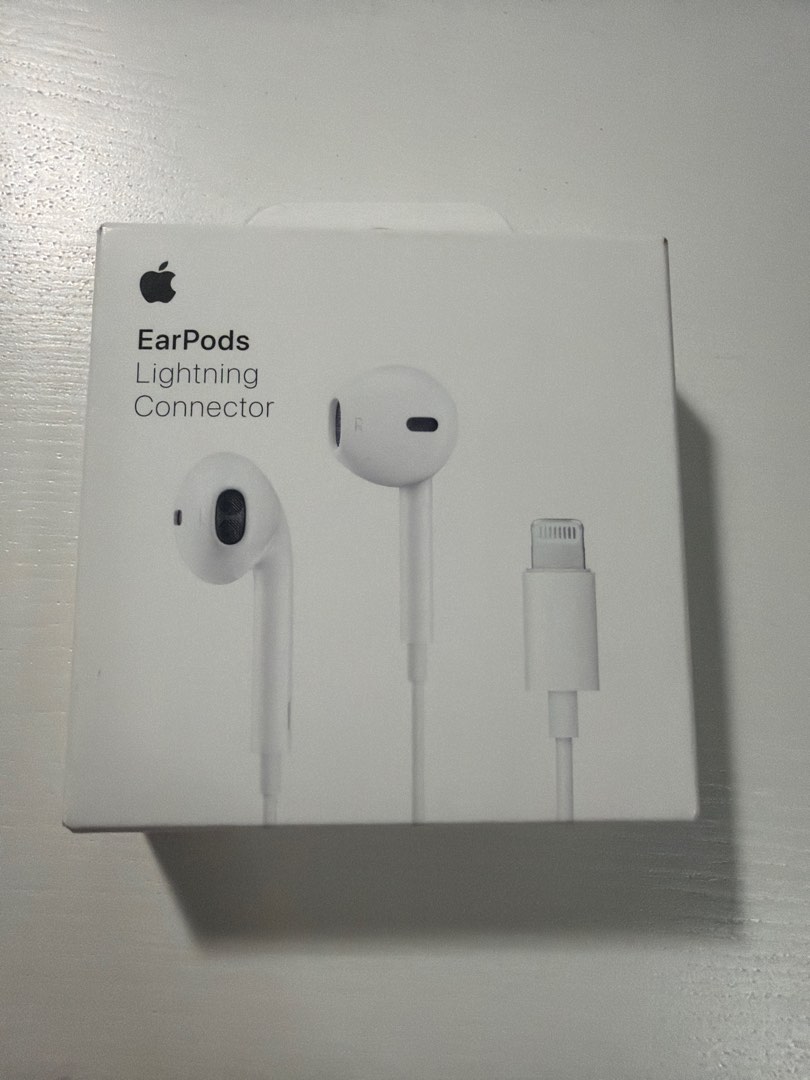 Apple EarPods with Lightning Connector - Brand New, Audio, Earphones on ...