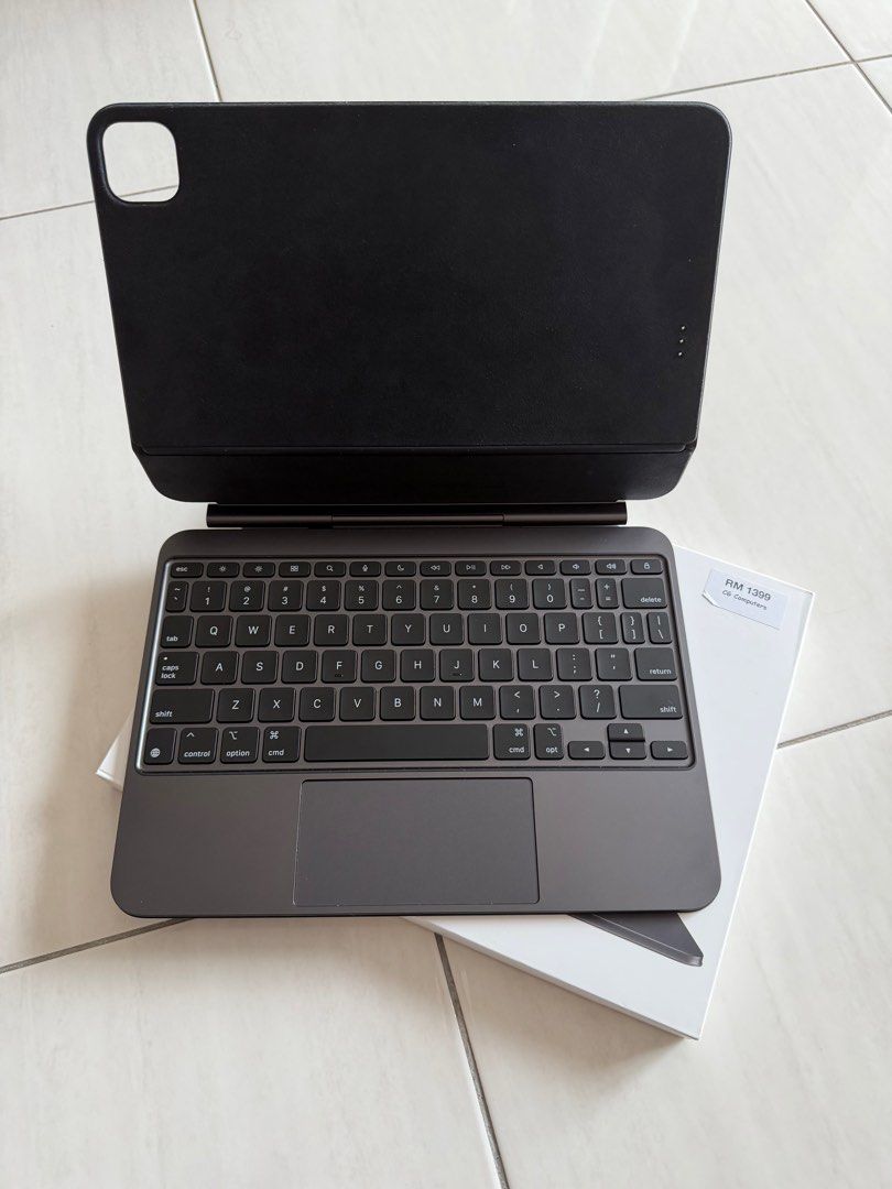 Apple iPad Magic Keyboard 11-inch (M4&M5), Mobile Phones & Gadgets, Mobile & Gadget Accessories ...