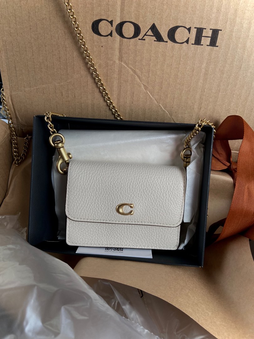 Coach Half Flap Card Case, Luxury, Bags & Wallets on Carousell