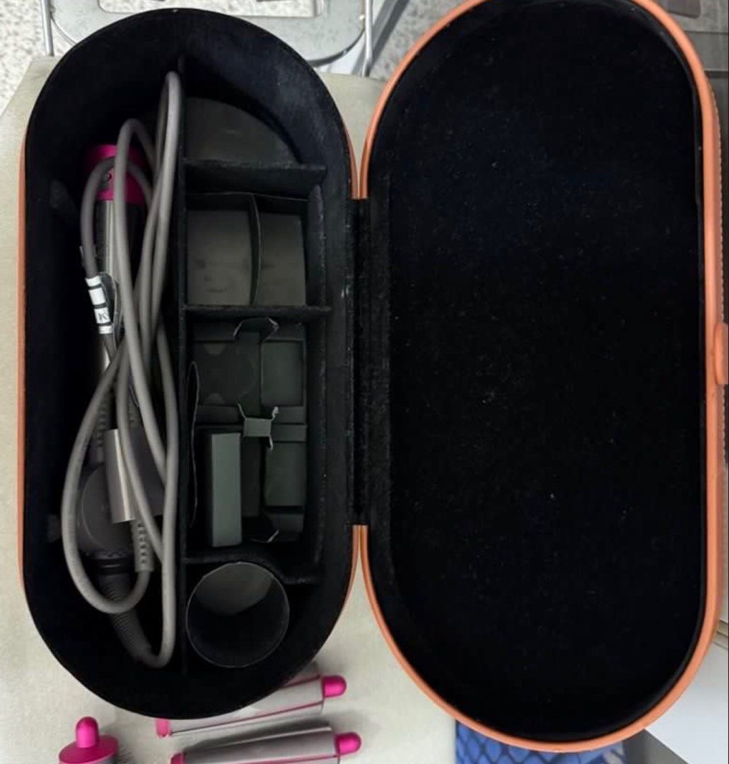 Dyson Airwrap Complete – Like New | Barely Used | Full Set, Beauty ...