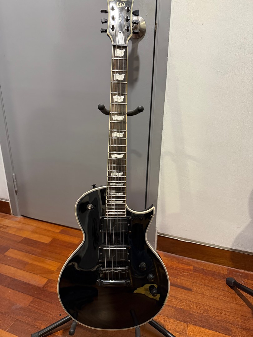 ESP LTD EC-1000S Deluxe Electric Guitar, Hobbies & Toys, Music & Media ...