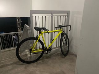 SOEZ Fixed Gear Bike with ENVE Wheels, Sports Equipment, Bicycles & Parts, Bicycles on Carousell
