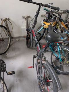 Titan V1 Folding Bike - Red, Sports Equipment, Bicycles & Parts, Bicycles on Carousell