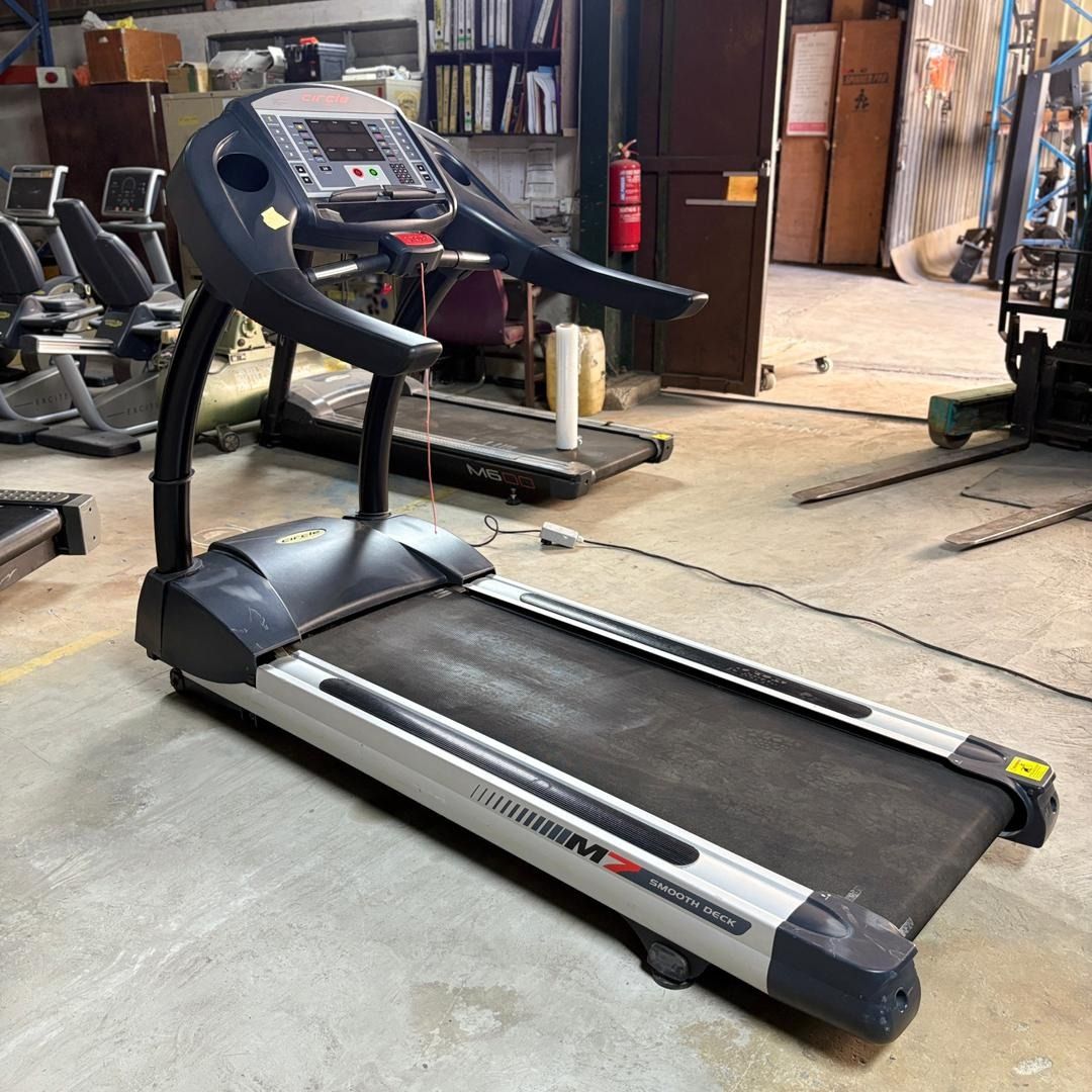 FOR SALE: Used Circle M7 Smooth Deck Treadmill Commercial Grade, Sports ...