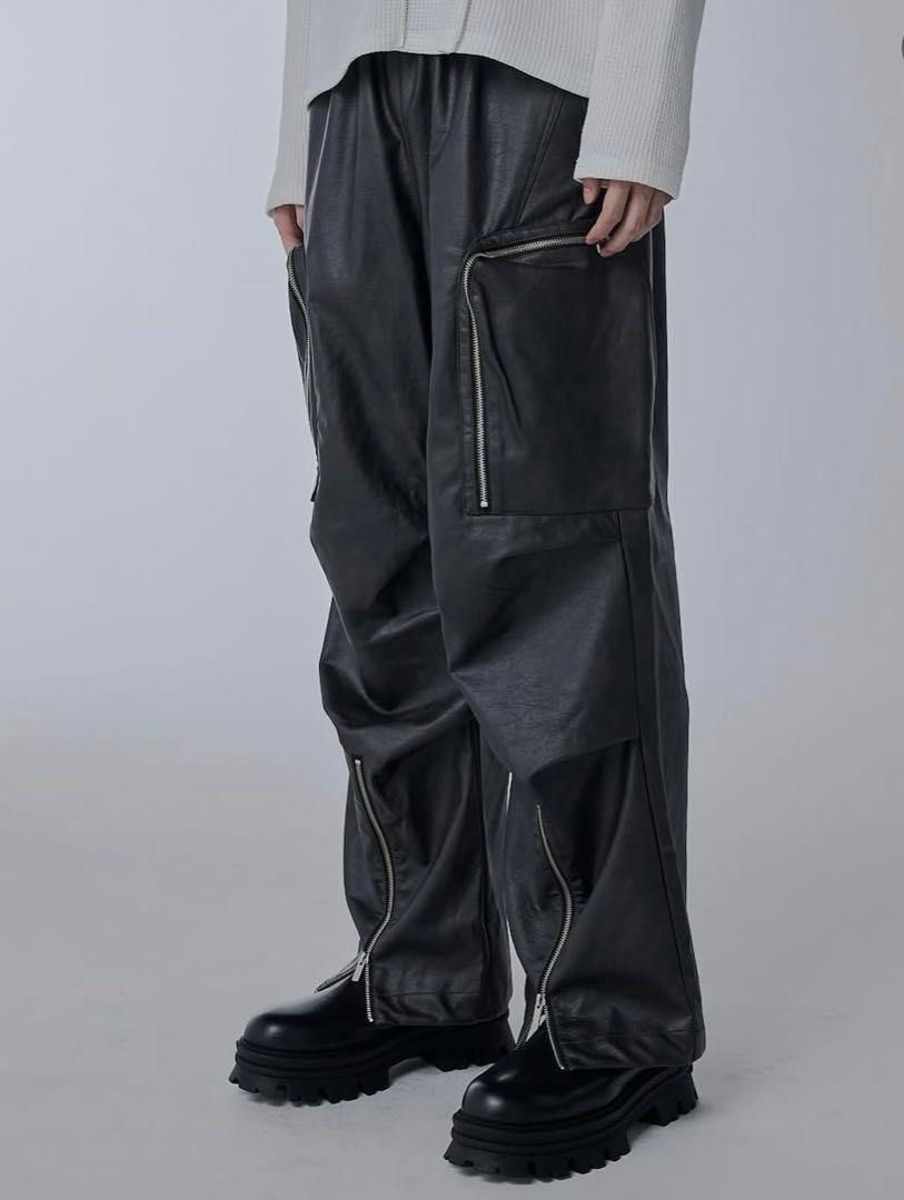 Japanese Brand Jent Louis Zipper Synthetic Leather Pants, Men's Fashion ...