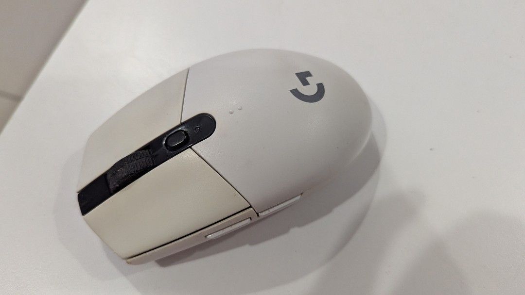 Logitech G304 Wireless Gaming Mouse (Silent Switch Mod), Computers ...