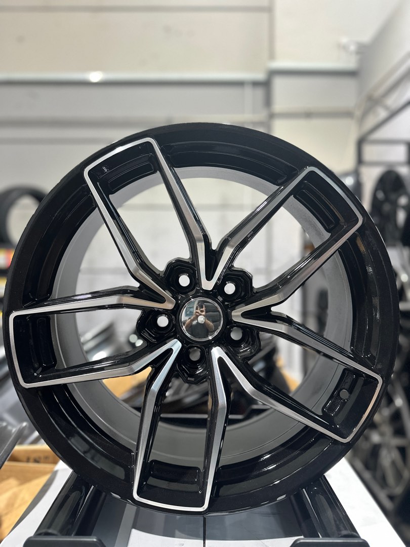New 18 flow forming rim (PCD 5x112 / 5x114.3), Car Accessories, Tyres ...