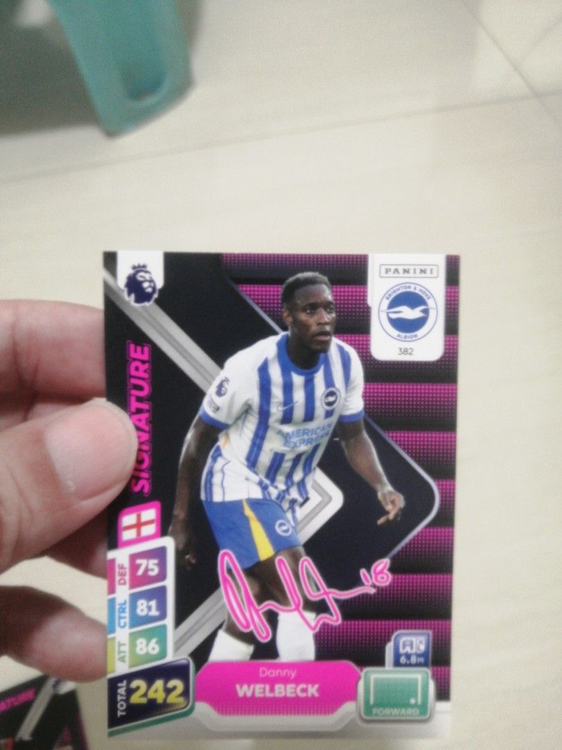Panini Adrenalyn XL Plus 2025 Danny Welbeck Signature Card, Hobbies ...