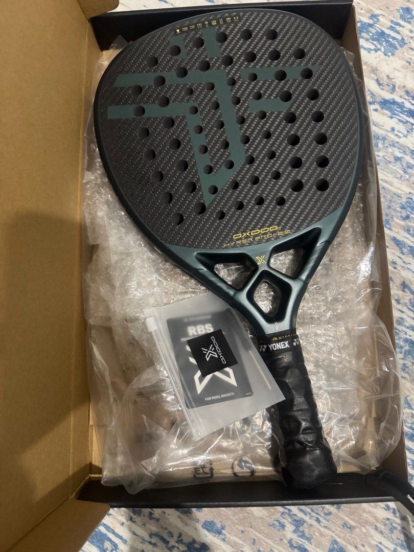 Raket Padel Oxdog Hyperpro+ 2.0 2025 (like new)authentic, Olah Raga ...