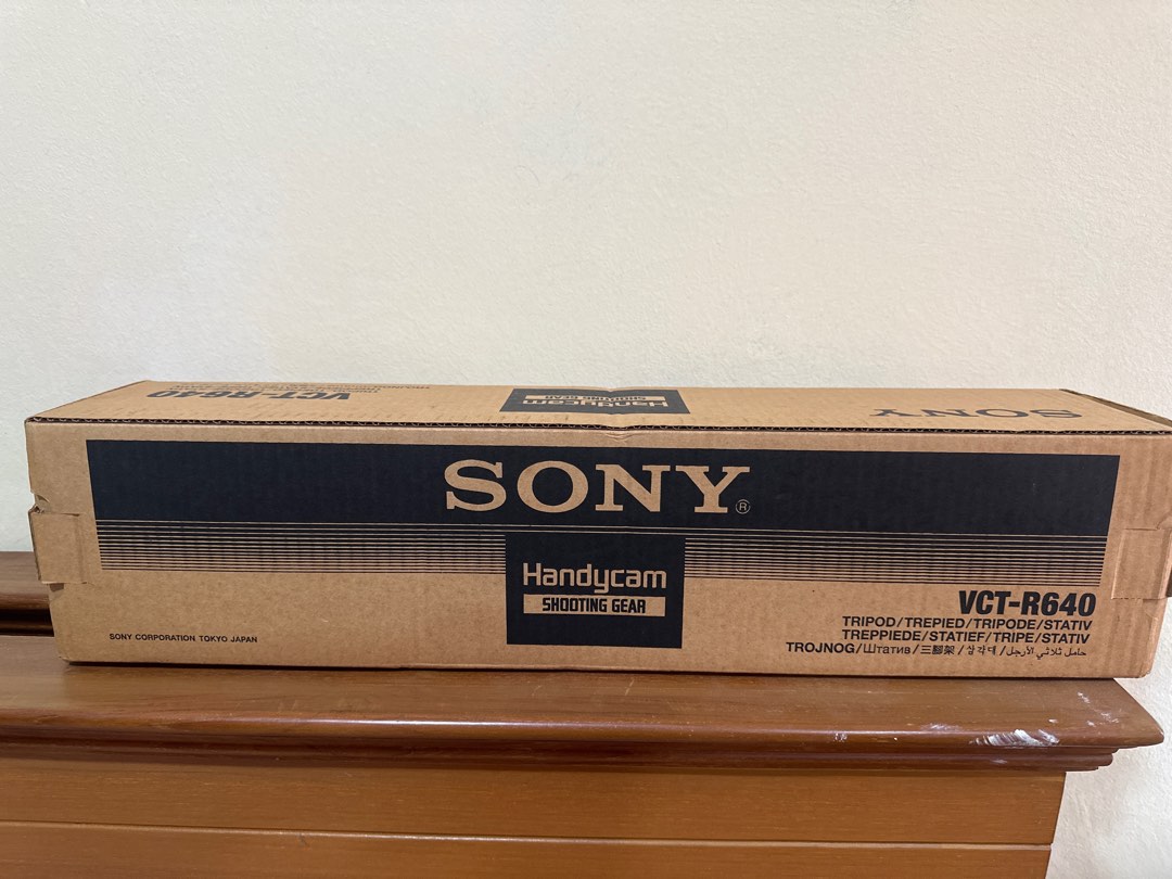 Sony VCT-R640 Handycam Tripod - Brand New, Photography, Photography ...