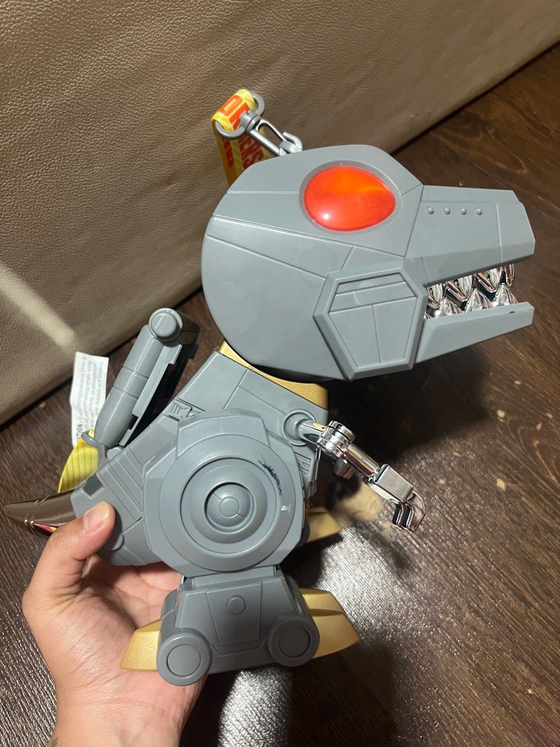 Transformer, Announcements on Carousell