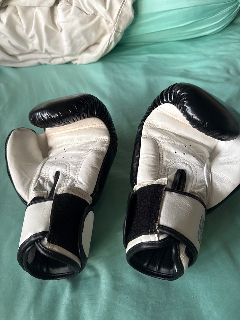 Yokkao Boxing Gloves, Sports Equipment, Other Sports Equipment and ...