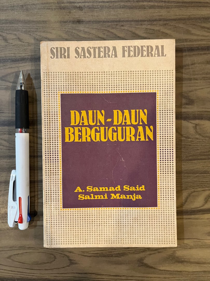 1979 Daun-Daun Berguguran / A. Samad Said Salmi Manja, Hobbies & Toys ...