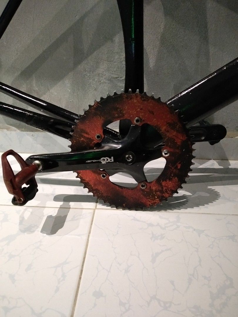 Black Fixed Gear Bike Frame with Crankset, Sports Equipment, Bicycles & Parts, Bicycles on Carousell