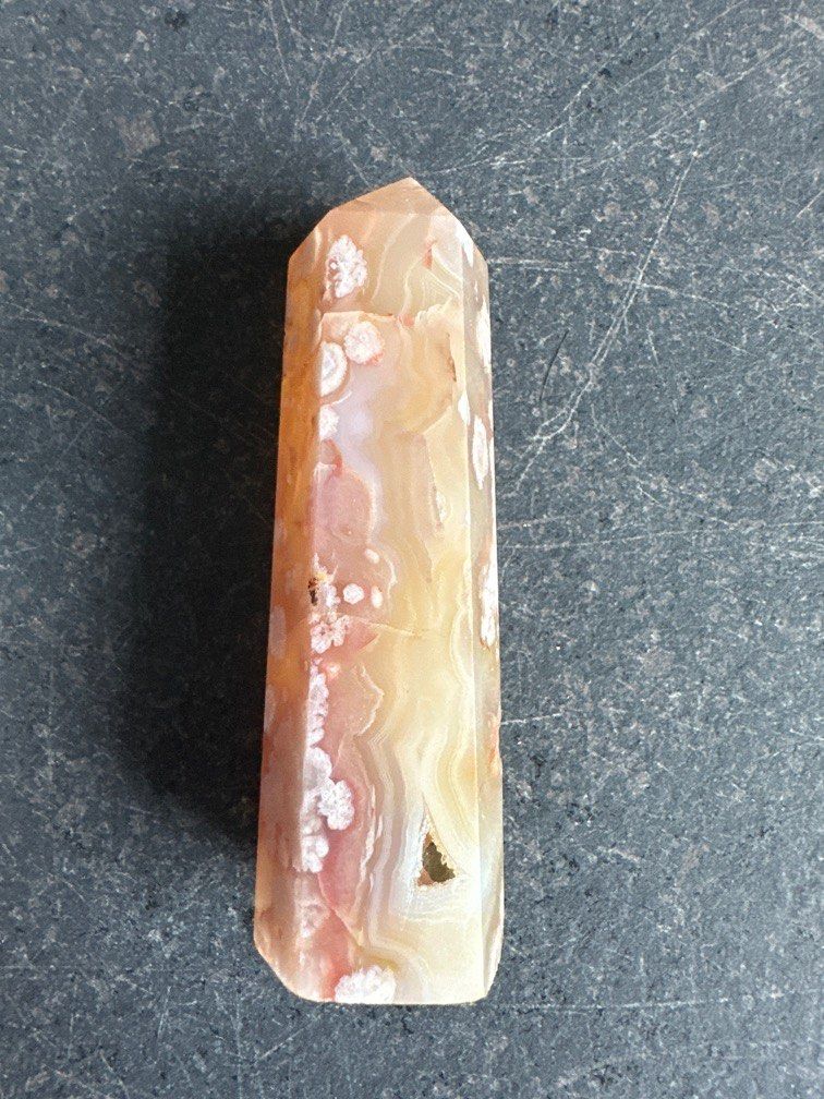 Cherry Blossom Flower Agate Tower, Women's Fashion, Jewelry ...