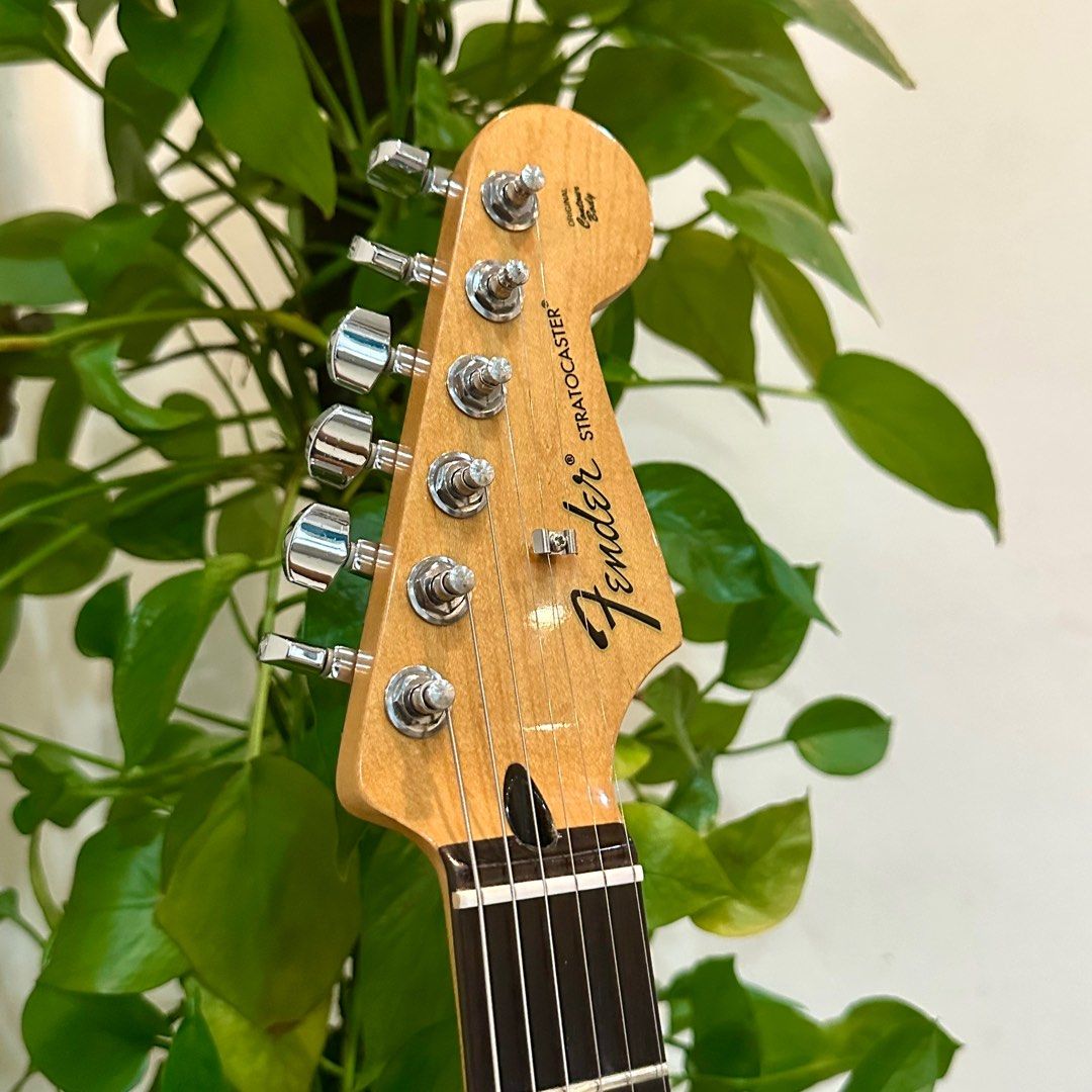 Fender Standard Player Stratocaster (MIM) | Olympic White | Pro ...