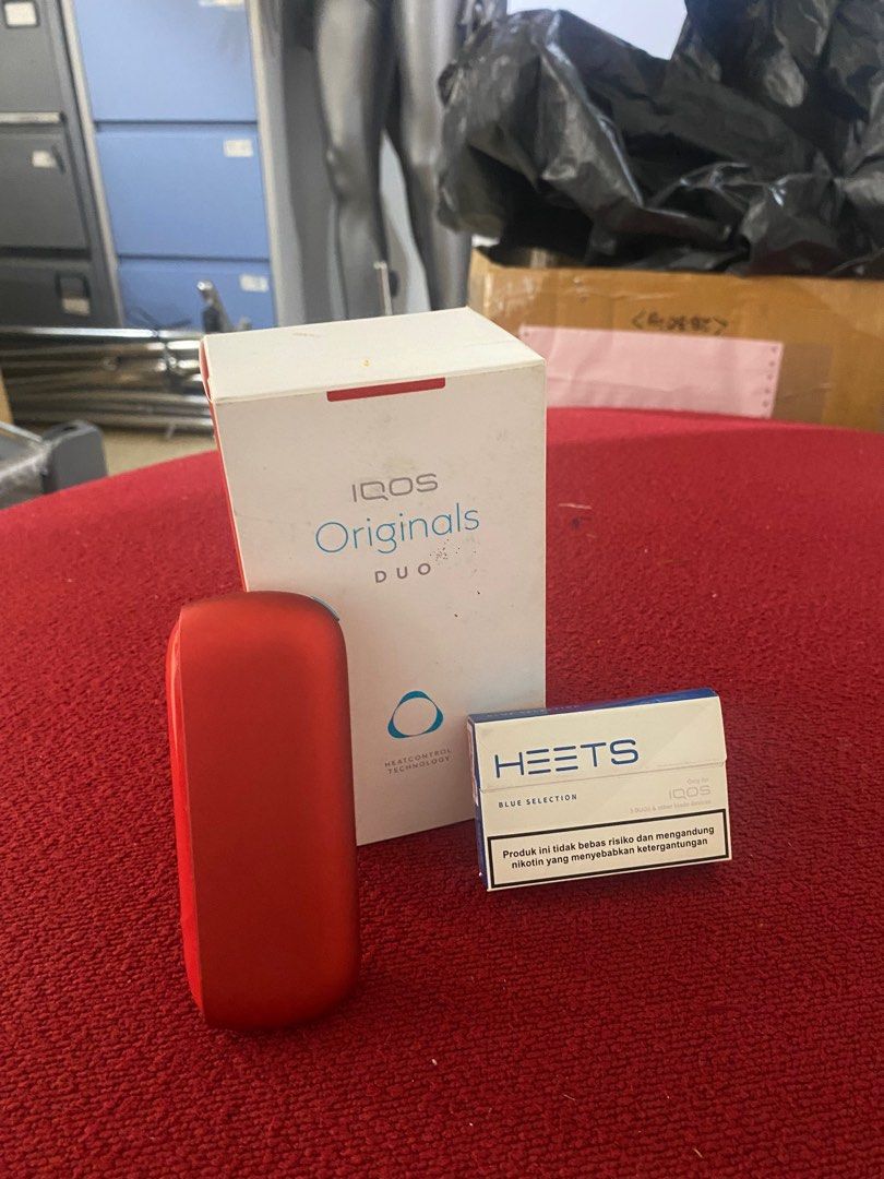 IQOS Originals DUO + HEETS Blue Selection, Elektronik, Lainnya di Carousell