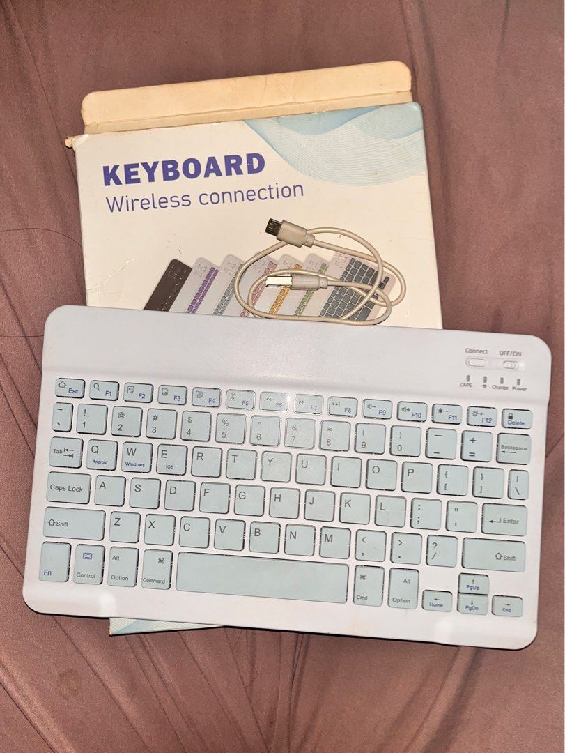 [NETT] Keyboard 3 in 1 wireless connection, Elektronik, Bagian Komputer ...