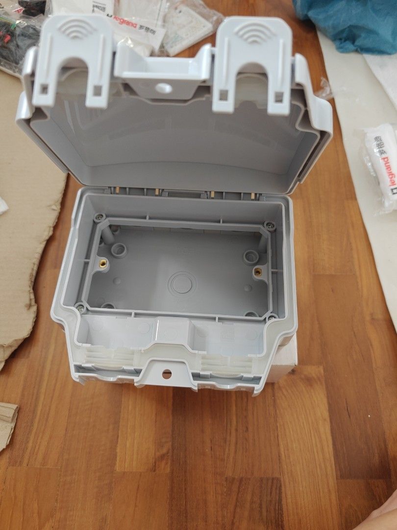 Legrand 6 846 32 2-Gang BS Enclosure IP66 Water proof, TV & Home ...