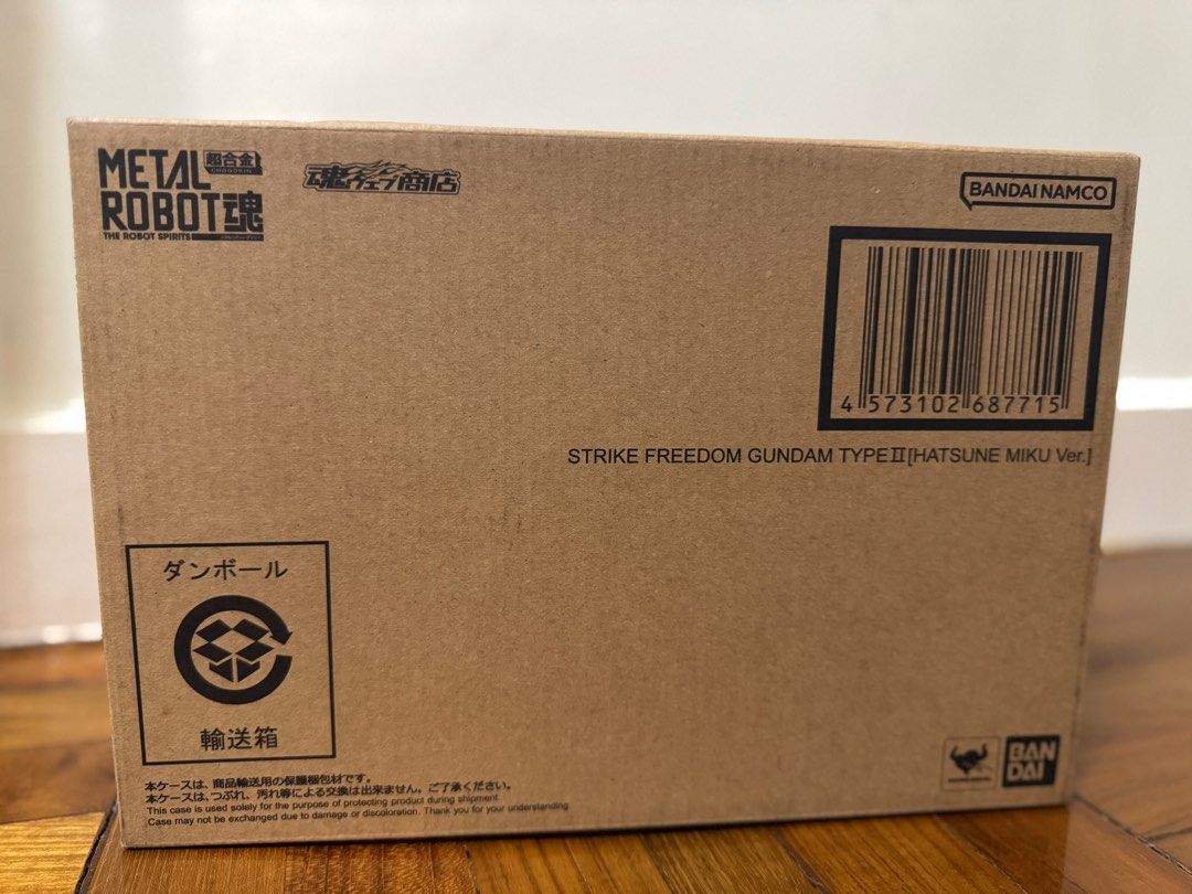 Metal Robot魂 攻擊自由鋼彈 TYPE II 初音未來, 興趣及遊戲, 玩具 & 遊戲類 - Carousell