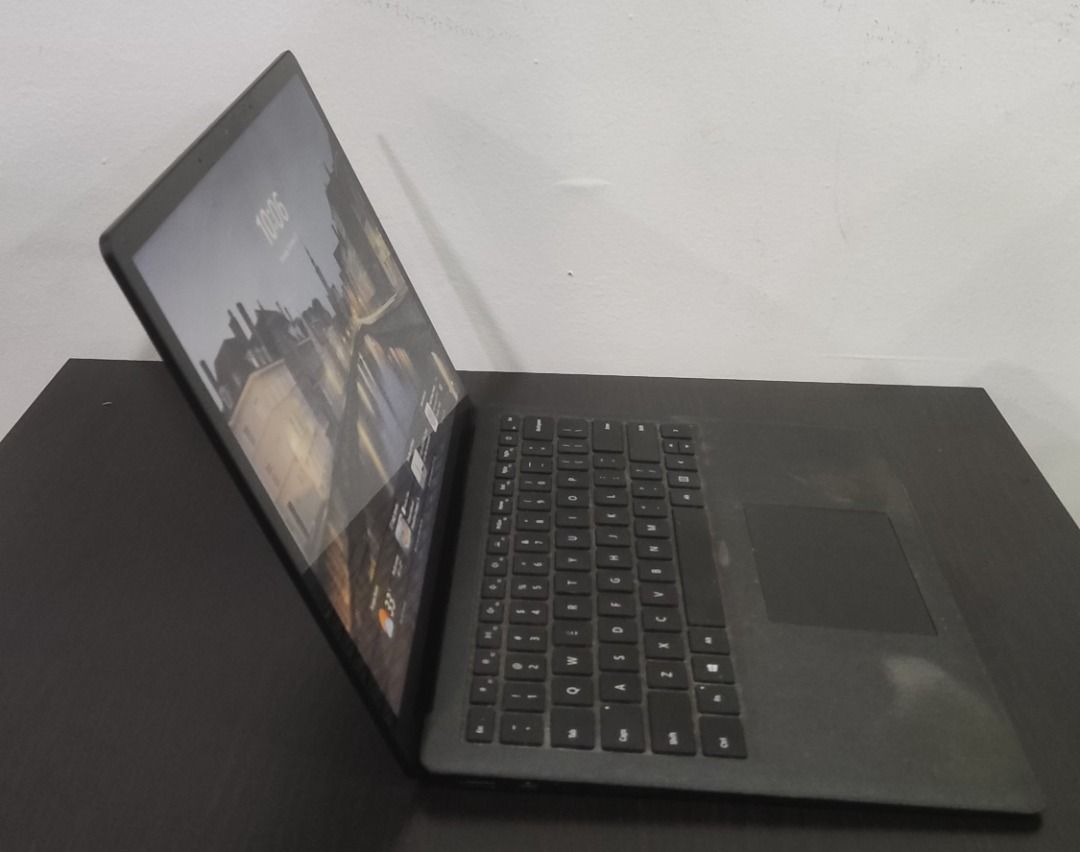 Microsoft Surface Laptop 2 13" | Intel i7-8650U | 16GB RAM | 512GB SSD ...