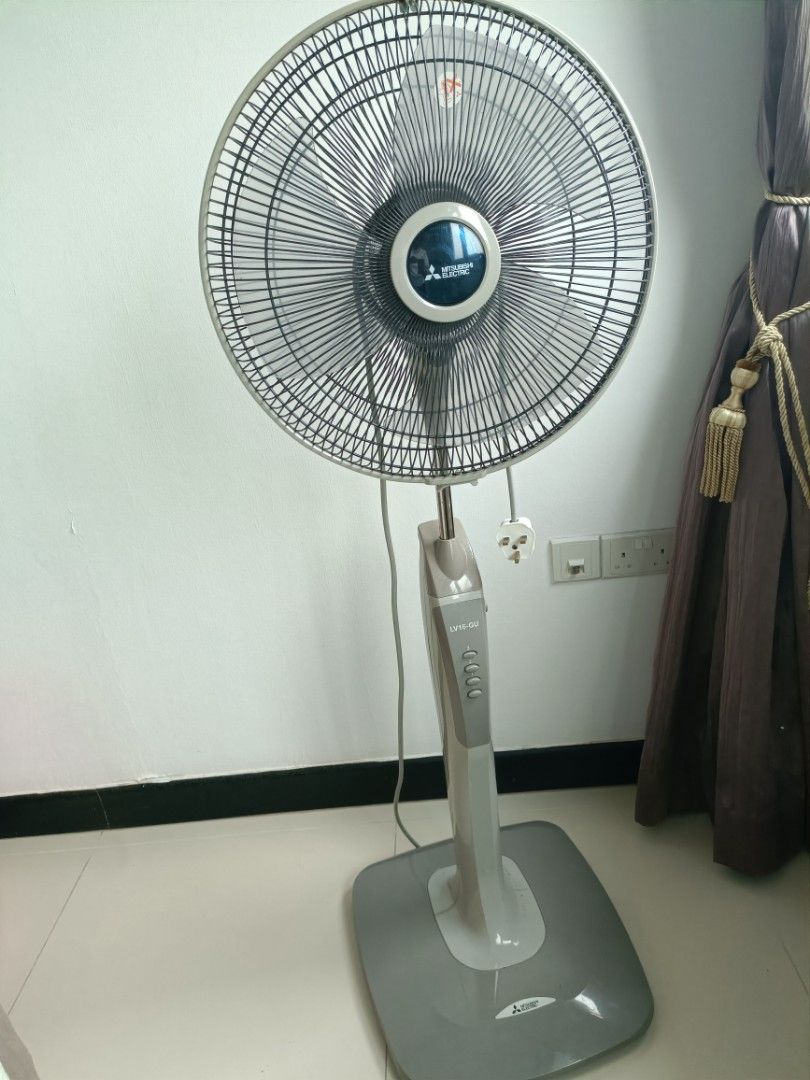 Mitsubishi Electric Stand Fan, Furniture & Home Living, Lighting & Fans ...