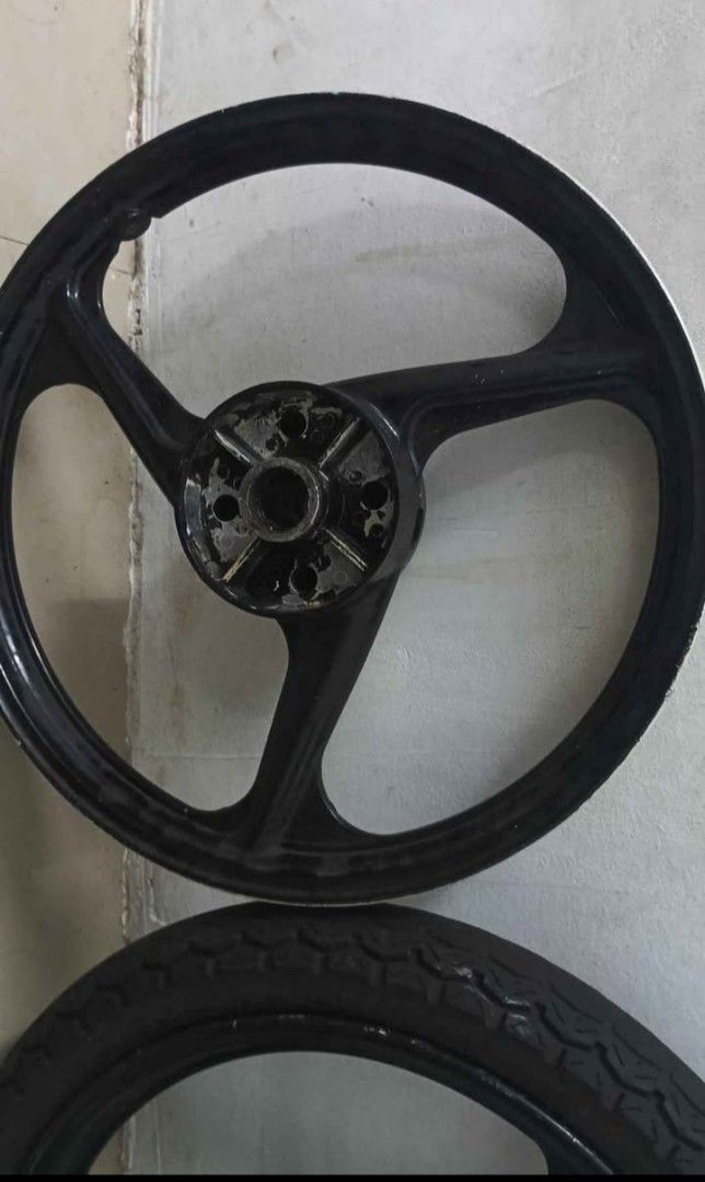 Motorcycle Wheel Set, Motorbikes on Carousell
