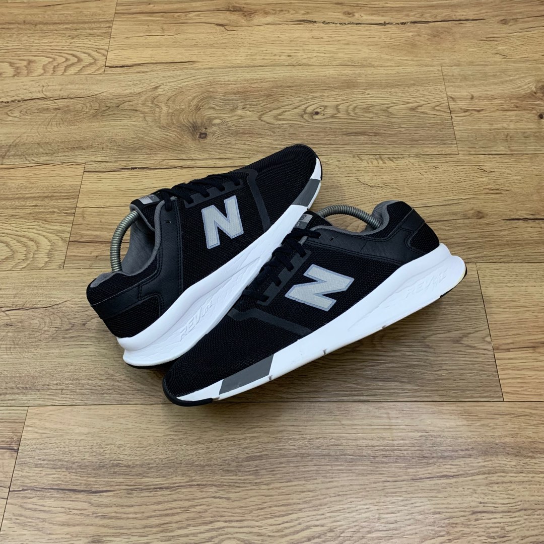 New Balance 24 (9uk), Men's Fashion, Footwear, Sneakers on Carousell