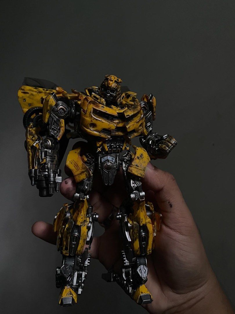 Transformers Custom Bumblebee, Hobbies & Toys, Toys & Games on Carousell