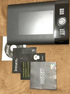 Wacom Intuos pro(2025) Small PTK470, Computers & Tech, Laptops ...