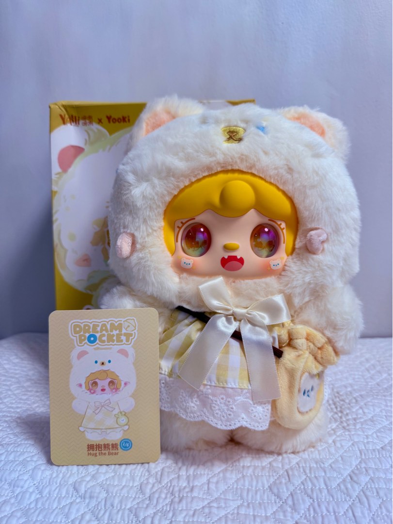 Yooki V2 400% Special Eyes Hug the Bear, Hobbies & Toys, Toys & Games ...