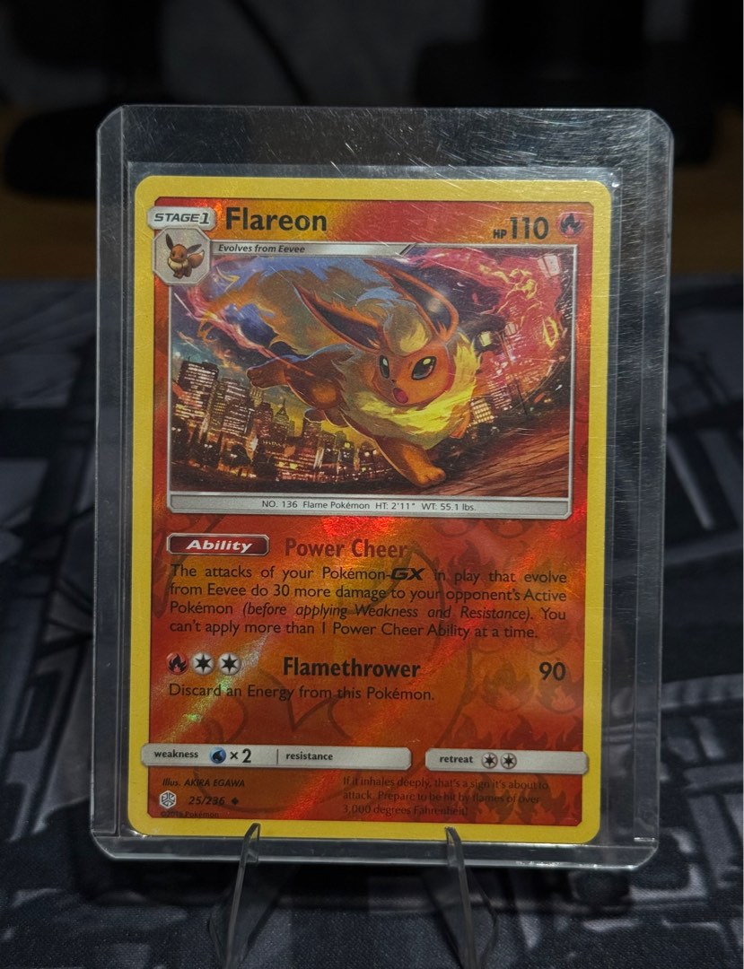 2019 Flareon 25/236 Reverse Holo Sun & Moon SM Cosmic Eclipse Pokemon ...