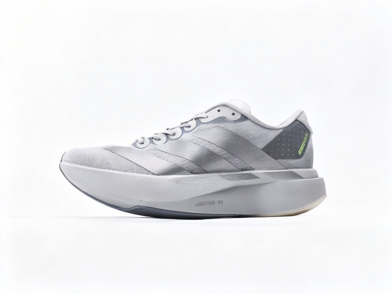 adidas Adizero Evo SL Silver Metallic Running shoes, 男裝, 鞋, 波鞋 - Carousell