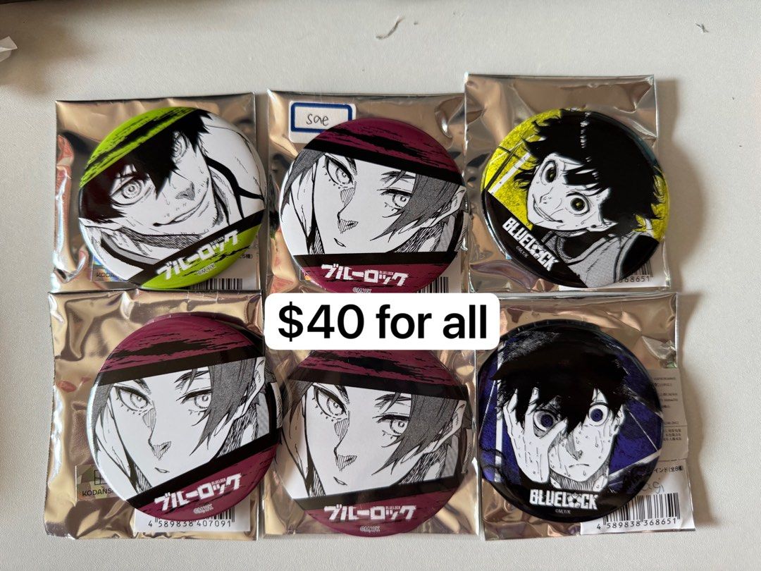 Blue lock limited re-released manga badges, Hobbies & Toys, Memorabilia & Collectibles, J-pop on ...