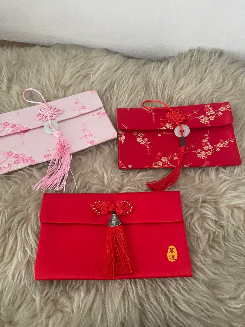 Chinese New Year Red Envelopes Bag, Women's Fashion, Bags & Wallets ...