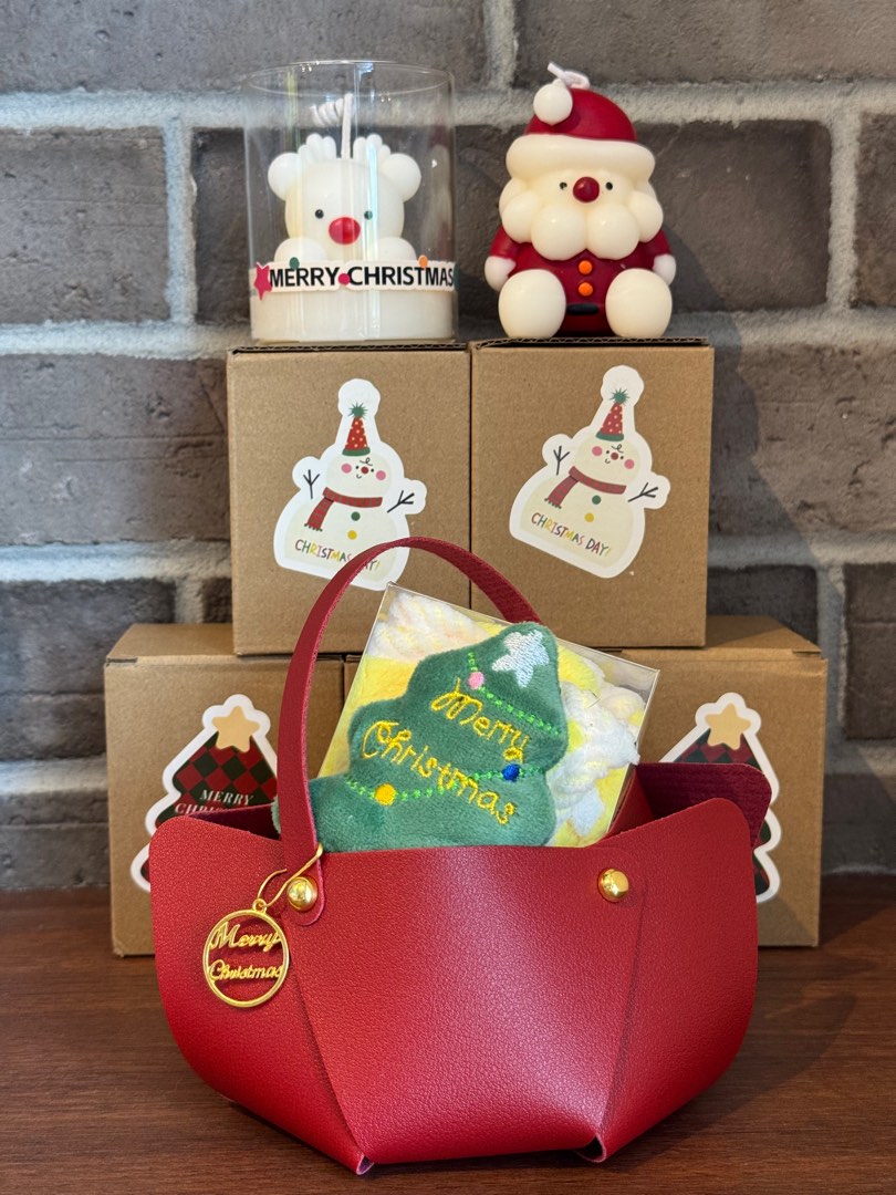 Christmas Gift Set, Food & Drinks, Gift Baskets & Hampers on Carousell