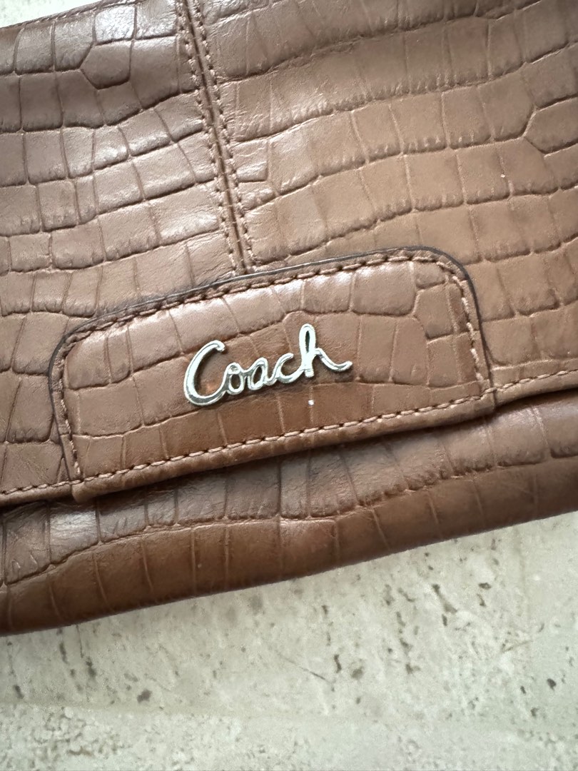 Coach Brown Crocodile Embossed Clutch, Women's Fashion, Bags & Wallets ...