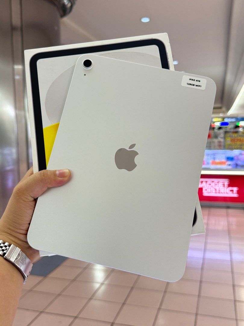 ipad a16 128gb wifi only, Mobile Phones & Gadgets, Tablets, iPad on ...