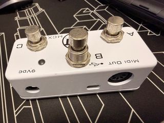 Morningstar MC6 MIDI Controller MK2, Hobbies & Toys, Musical ...