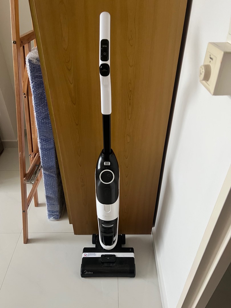 Midea MWD-20P Vacuum, Mop, Wash - Like New, TV & Home Appliances ...