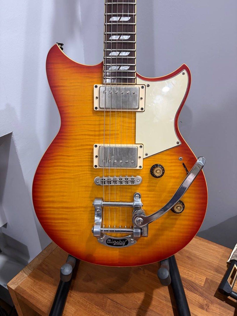 Modded Yamaha Revstar RS720b Electric Guitar - Sunburst, Hobbies & Toys ...