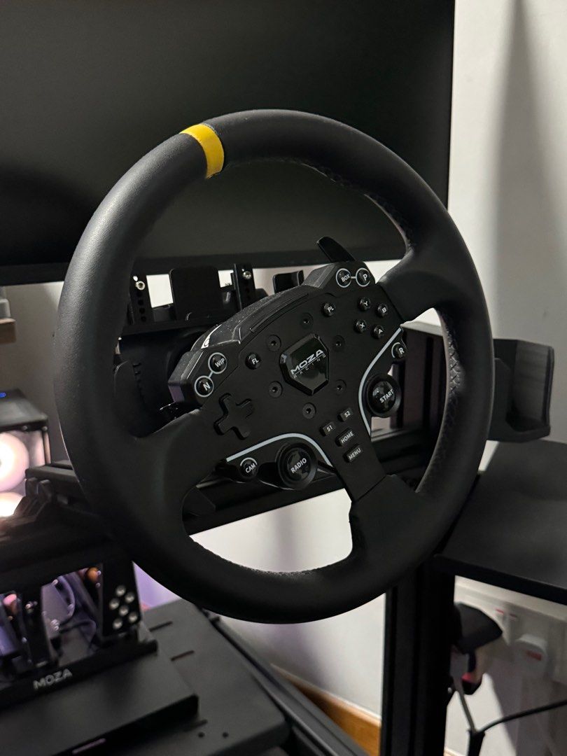 Moza R5, FSR, and CRP Racing Sim Rig Complete Set, Video Gaming, Gaming ...